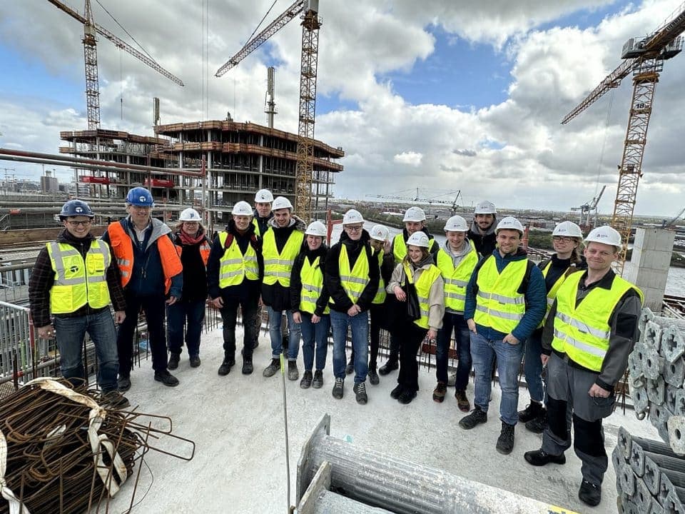 Baustellenbesichtigung im Überseequartier - Ingenieurteam Trebes GmbH ...